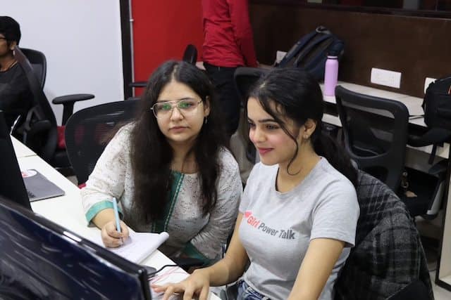 5 Ways to Break Barriers for Women in the Workplace